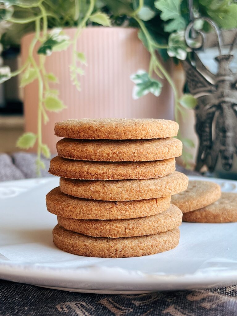 Small-batch Digestive Cookies