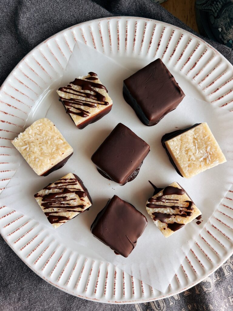 Small-batch No-bake Bounty Bars