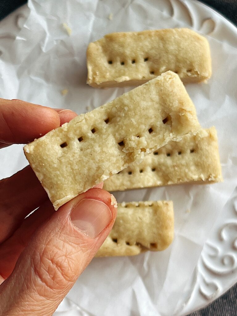 Mini-batch No-butter Shortbread